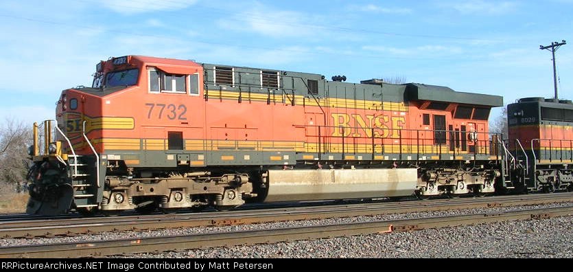 BNSF 7732